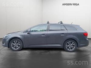 Grey Toyota Avensis 2015 in Riga, with an engine capacity of 1.80 L and mileage of 156 thousand km for 8000 €, photo 8 on AUTOMOTO.COM.LV