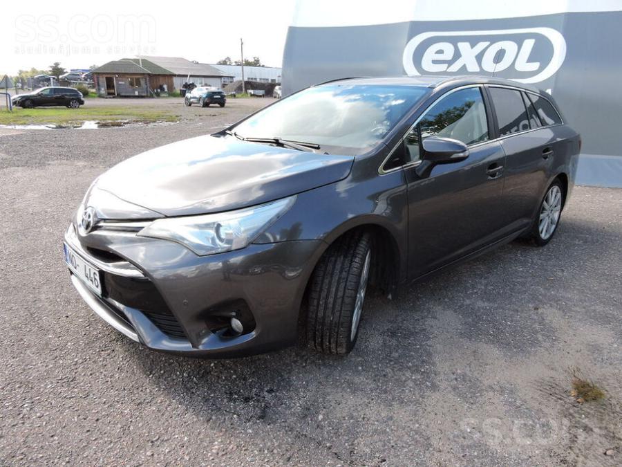 Pelēks Toyota Avensis 2015 Cēsis, ar dzinēja tilpumu 2.00 L un nobraukumu 220 tūkst. km par 7450 €, foto 1 vietnē AUTOMOTO.COM.LV