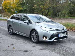 Серый Тойота Авенсис 2015 в Таллин, объемом двигателя 1.80 л и пробегом 175 тыс. км за 12000 €, фото 3 на AUTOMOTO.COM.LV