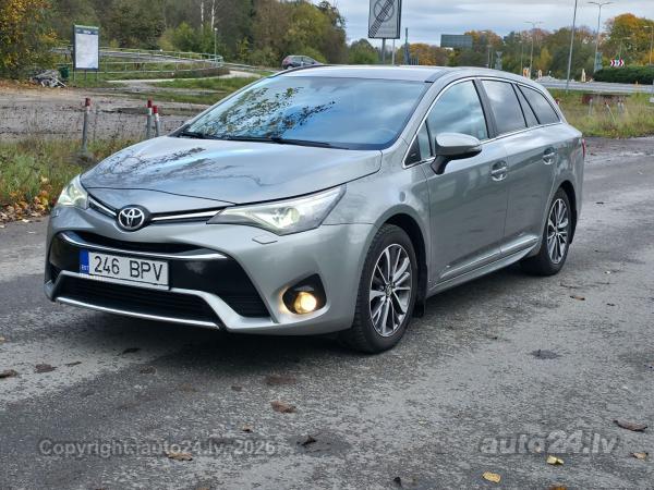 Pelēks Toyota Avensis 2015 Tallina, ar dzinēja tilpumu 1.80 L un nobraukumu 175 tūkst. km par 12000 €, foto 4 vietnē AUTOMOTO.COM.LV