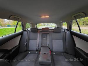 Серый Тойота Авенсис 2015 в Таллин, объемом двигателя 1.80 л и пробегом 175 тыс. км за 12000 €, фото 12 на AUTOMOTO.COM.LV