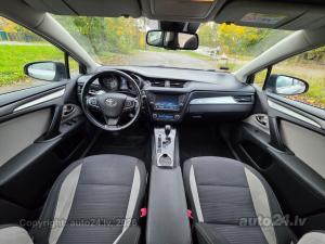 Серый Тойота Авенсис 2015 в Таллин, объемом двигателя 1.80 л и пробегом 175 тыс. км за 12000 €, фото 14 на AUTOMOTO.COM.LV