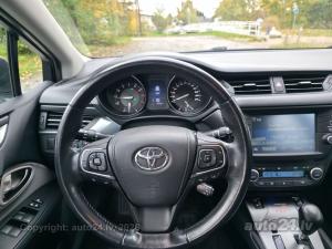 Серый Тойота Авенсис 2015 в Таллин, объемом двигателя 1.80 л и пробегом 175 тыс. км за 12000 €, фото 15 на AUTOMOTO.COM.LV