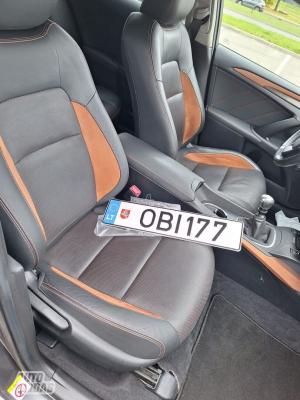 Серый Тойота Авенсис 2015 в Каунас, объемом двигателя 2.00 л и пробегом 270 тыс. км за 7750 €, фото 15 на AUTOMOTO.COM.LV