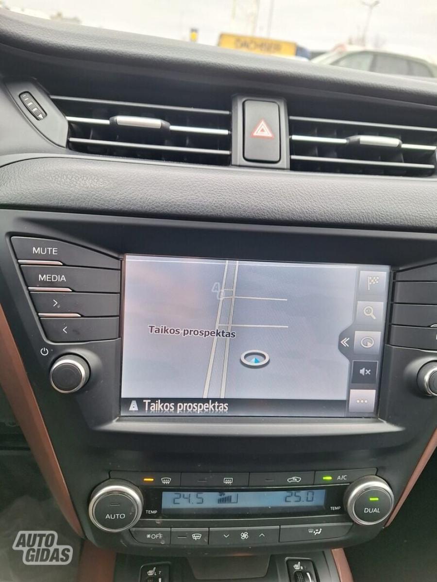 Серый Тойота Авенсис 2015 в Каунас, объемом двигателя 2.00 л и пробегом 270 тыс. км за 7750 €, фото 23 на AUTOMOTO.COM.LV