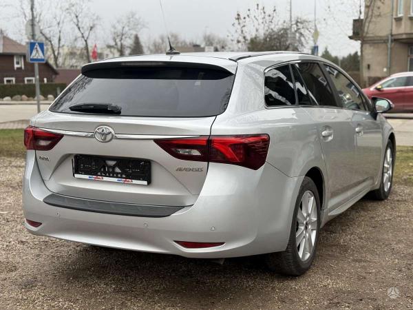 Pelēks Toyota Avensis 2016 Ukmergė, ar dzinēja tilpumu 2.00 L un nobraukumu 128 tūkst. km par 8950 €, foto 4 vietnē AUTOMOTO.COM.LV
