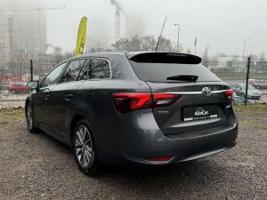 Pelēks Toyota Avensis 2016 Viļņa, ar dzinēja tilpumu 2.00 L un nobraukumu 180 tūkst. km par 7700 €, foto 7 vietnē AUTOMOTO.COM.LV