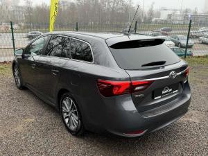 Pelēks Toyota Avensis 2016 Viļņa, ar dzinēja tilpumu 2.00 L un nobraukumu 180 tūkst. km par 7700 €, foto 9 vietnē AUTOMOTO.COM.LV