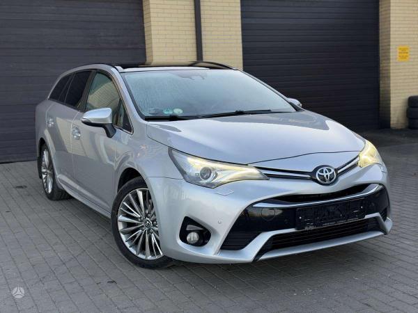 Pelēks Toyota Avensis 2016 Utena, ar dzinēja tilpumu 2.00 L un nobraukumu 280 tūkst. km par 6990 €, foto 1 vietnē AUTOMOTO.COM.LV