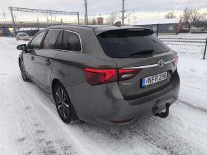 Grey Toyota Avensis 2016 in Siauliai, with an engine capacity of 2.00 L and mileage of 105 thousand km for 12700 €, photo 6 on AUTOMOTO.COM.LV