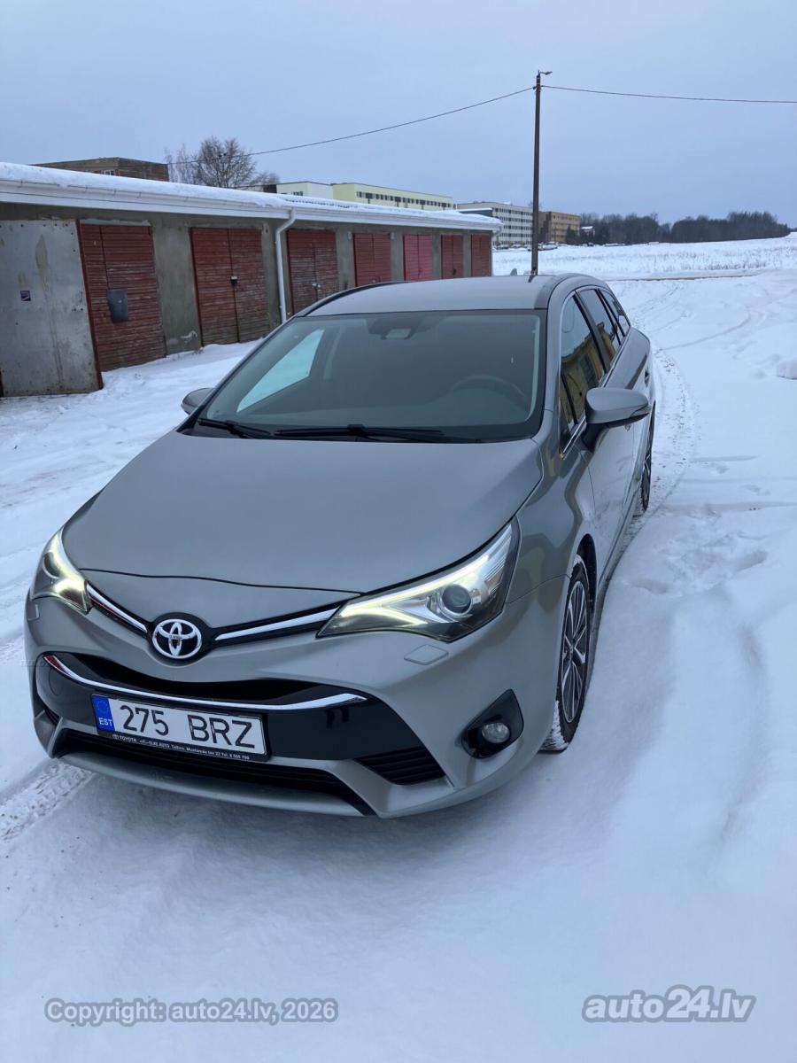Pelēks Toyota Avensis 2016 Jegeva, ar dzinēja tilpumu 1.80 L un nobraukumu 133 tūkst. km par 13800 €, foto 2 vietnē AUTOMOTO.COM.LV