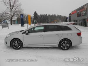 Pelēks Toyota Avensis 2016 Viljandi, ar dzinēja tilpumu 1.60 L un nobraukumu 197 tūkst. km par 8990 €, foto 16 vietnē AUTOMOTO.COM.LV