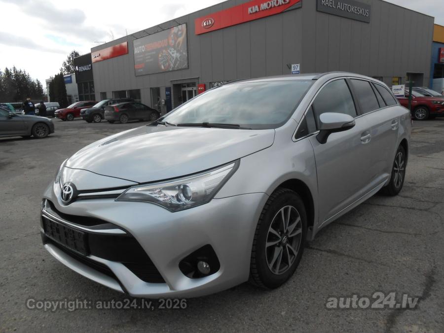 Grey Toyota Avensis 2016 in Viljandi, with an engine capacity of 1.60 L and mileage of 197 thousand km for 8890 €, photo 1 on AUTOMOTO.COM.LV