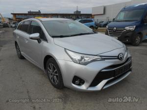 Grey Toyota Avensis 2016 in Viljandi, with an engine capacity of 1.60 L and mileage of 197 thousand km for 8890 €, photo 4 on AUTOMOTO.COM.LV