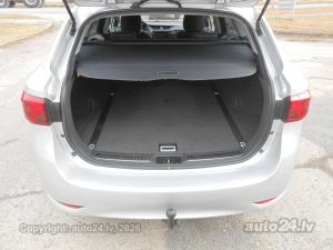 Grey Toyota Avensis 2016 in Viljandi, with an engine capacity of 1.60 L and mileage of 197 thousand km for 8890 €, photo 15 on AUTOMOTO.COM.LV