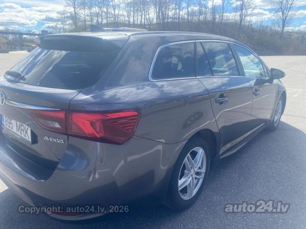 Grey Toyota Avensis 2016 in Tallinn, with an engine capacity of 1.60 L and mileage of 191 thousand km for 9500 €, photo 6 on AUTOMOTO.COM.LV