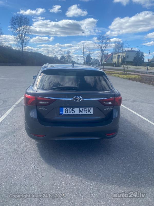 Grey Toyota Avensis 2016 in Tallinn, with an engine capacity of 1.60 L and mileage of 191 thousand km for 9500 €, photo 7 on AUTOMOTO.COM.LV