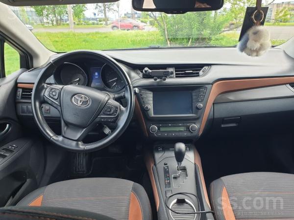 Серый Тойота Авенсис 2016 в Рига, объемом двигателя 2.00 л и пробегом 307 тыс. км за 7990 €, фото 4 на AUTOMOTO.COM.LV