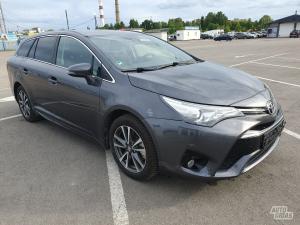 Серый Тойота Авенсис 2016 в Паневежис, объемом двигателя 2.00 л и пробегом 181 тыс. км за 7900 €, фото 4 на AUTOMOTO.COM.LV