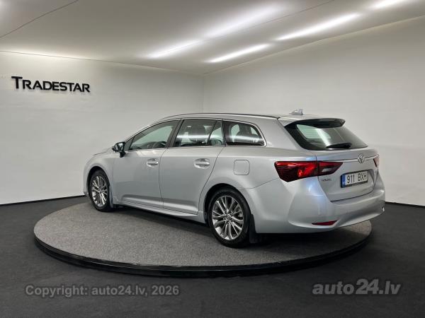 Pelēks Toyota Avensis 2016 Pērnava, ar dzinēja tilpumu 1.60 L un nobraukumu 260 tūkst. km par 8490 €, foto 7 vietnē AUTOMOTO.COM.LV