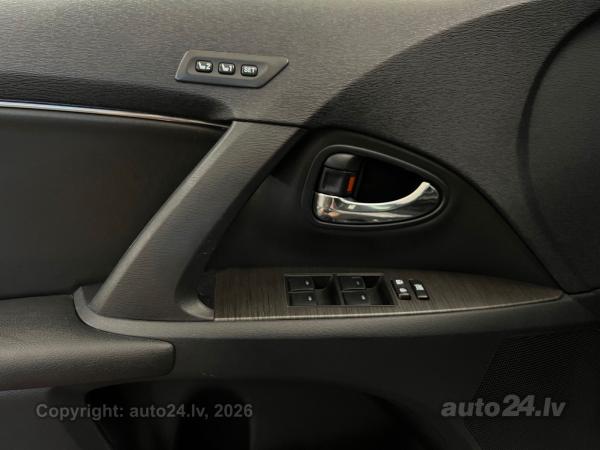 Pelēks Toyota Avensis 2016 Pērnava, ar dzinēja tilpumu 1.60 L un nobraukumu 260 tūkst. km par 8490 €, foto 10 vietnē AUTOMOTO.COM.LV