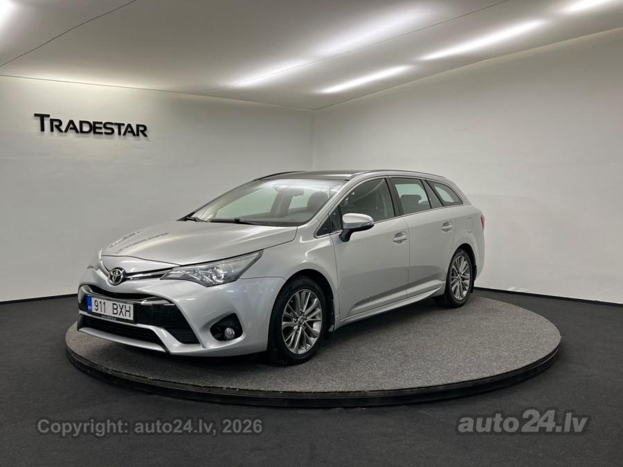 Pelēks Toyota Avensis 2016 Pērnava, ar dzinēja tilpumu 1.60 L un nobraukumu 260 tūkst. km par 8490 €, foto 1 vietnē AUTOMOTO.COM.LV