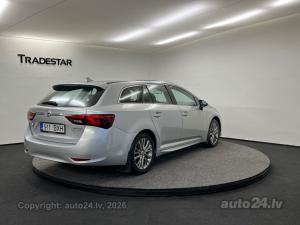 Pelēks Toyota Avensis 2016 Pērnava, ar dzinēja tilpumu 1.60 L un nobraukumu 260 tūkst. km par 8490 €, foto 6 vietnē AUTOMOTO.COM.LV