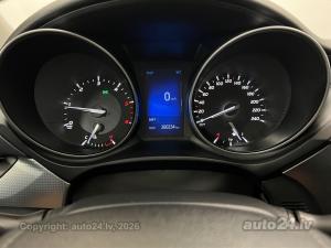 Pelēks Toyota Avensis 2016 Pērnava, ar dzinēja tilpumu 1.60 L un nobraukumu 260 tūkst. km par 8490 €, foto 17 vietnē AUTOMOTO.COM.LV