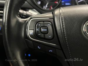 Pelēks Toyota Avensis 2016 Pērnava, ar dzinēja tilpumu 1.60 L un nobraukumu 260 tūkst. km par 8490 €, foto 19 vietnē AUTOMOTO.COM.LV