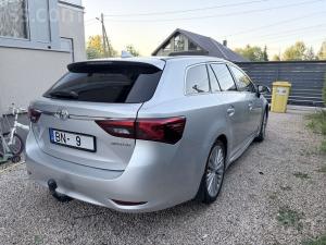 Grey Toyota Avensis 2016 in Riga, with an engine capacity of 2.00 L and mileage of 150 thousand km for 9200 €, photo 6 on AUTOMOTO.COM.LV