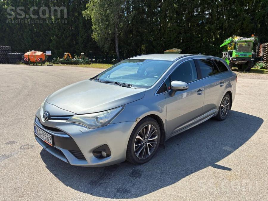 Серый Тойота Авенсис 2016 в Елгава, объемом двигателя 2.00 л и пробегом 412 тыс. км за 2420 €, фото 1 на AUTOMOTO.COM.LV