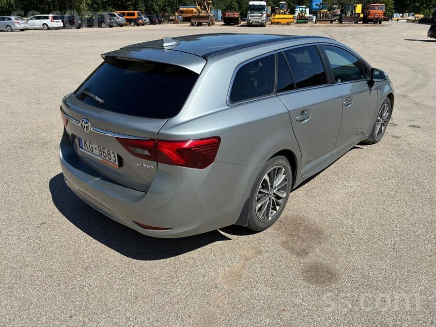 Серый Тойота Авенсис 2016 в Елгава, объемом двигателя 2.00 л и пробегом 412 тыс. км за 2420 €, фото 8 на AUTOMOTO.COM.LV