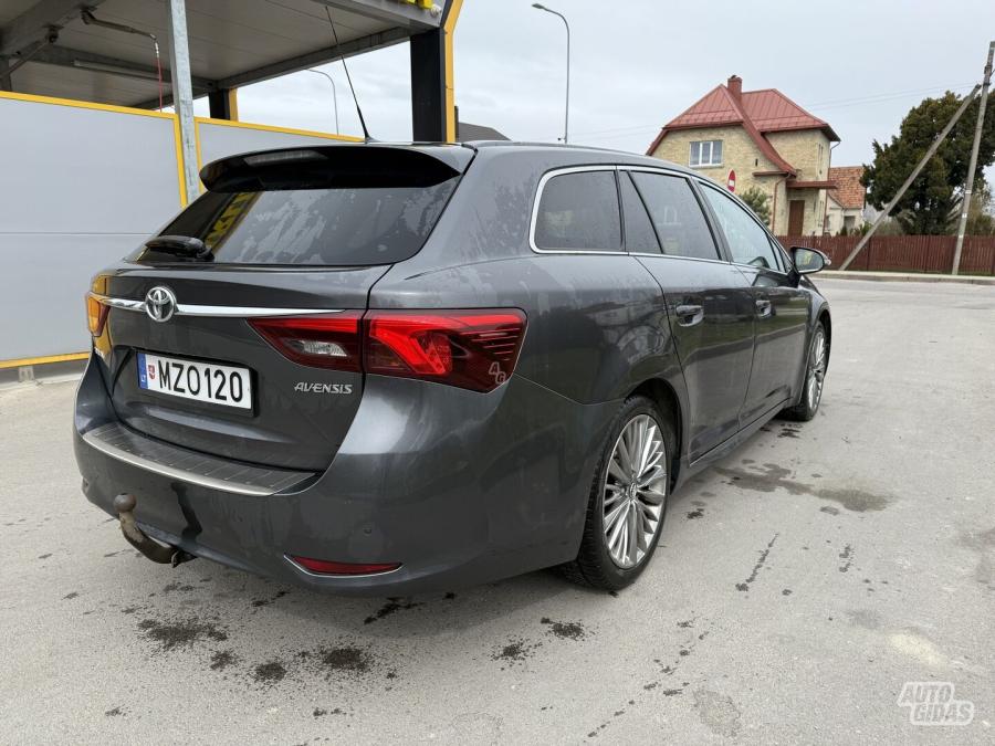 Серый Тойота Авенсис 2016 в Каунас, объемом двигателя 1.60 л и пробегом 326 тыс. км за 6400 €, фото 5 на AUTOMOTO.COM.LV