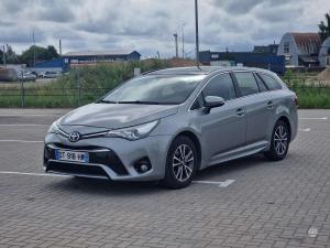 Grey Toyota Avensis 2016 in Taurage, with an engine capacity of 1.60 L and mileage of 227 thousand km for 6500 €, photo  on AUTOMOTO.COM.LV