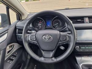 Серый Тойота Авенсис 2016 в Таураге, объемом двигателя 1.60 л и пробегом 227 тыс. км за 6500 €, фото 19 на AUTOMOTO.COM.LV