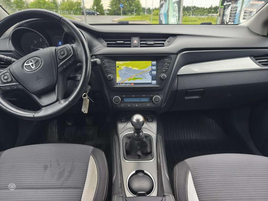Серый Тойота Авенсис 2016 в Утена, объемом двигателя 2.00 л и пробегом 184 тыс. км за 8150 €, фото 9 на AUTOMOTO.COM.LV