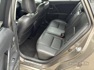 Серый Тойота Авенсис 2016 в Тарту, объемом двигателя 1.80 л и пробегом 209 тыс. км за 9900 €, фото 9 на AUTOMOTO.COM.LV