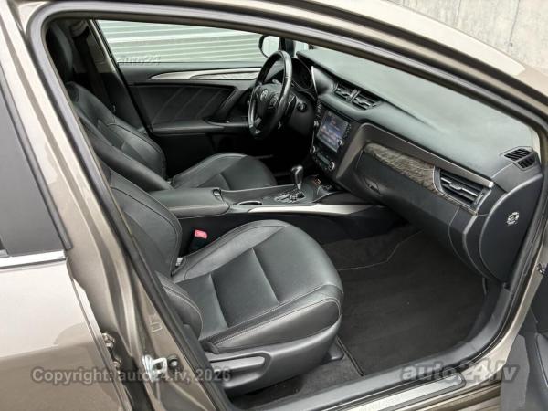 Pelēks Toyota Avensis 2016 Tartu, ar dzinēja tilpumu 1.80 L un nobraukumu 209 tūkst. km par 9900 €, foto 8 vietnē AUTOMOTO.COM.LV