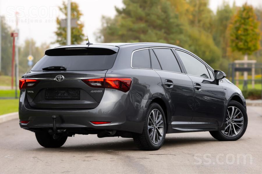 Pelēks Toyota Avensis 2016 Jelgava, ar dzinēja tilpumu 2.00 L un nobraukumu 0 tūkst. km par 9500 €, foto 7 vietnē AUTOMOTO.COM.LV