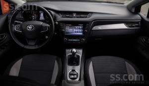Pelēks Toyota Avensis 2016 Jelgava, ar dzinēja tilpumu 2.00 L un nobraukumu 0 tūkst. km par 9500 €, foto 10 vietnē AUTOMOTO.COM.LV