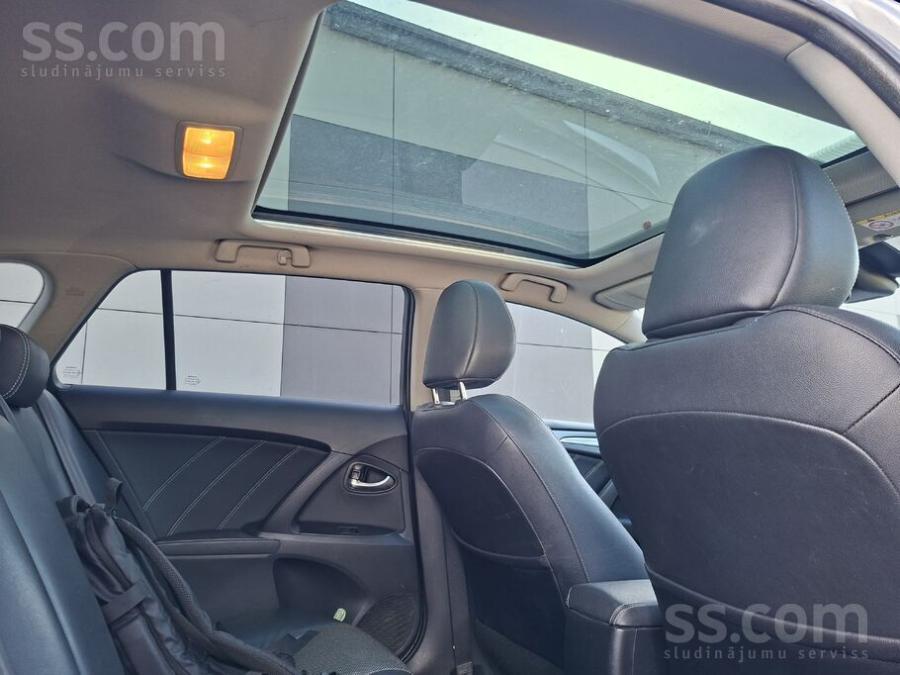 Pelēks Toyota Avensis 2016 Rīga, ar dzinēja tilpumu 2.00 L un nobraukumu 212 tūkst. km par 8450 €, foto 12 vietnē AUTOMOTO.COM.LV