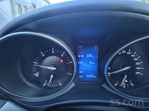 Pelēks Toyota Avensis 2016 Rīga, ar dzinēja tilpumu 2.00 L un nobraukumu 212 tūkst. km par 8450 €, foto 13 vietnē AUTOMOTO.COM.LV
