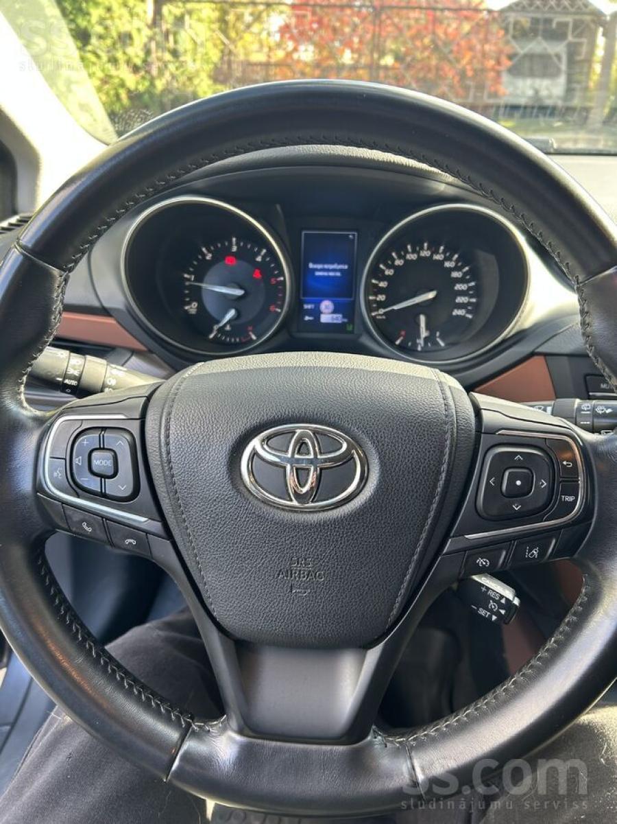 Pelēks Toyota Avensis 2016 Rēzekne, ar dzinēja tilpumu 2.00 L un nobraukumu 148 tūkst. km par 8100 €, foto 9 vietnē AUTOMOTO.COM.LV