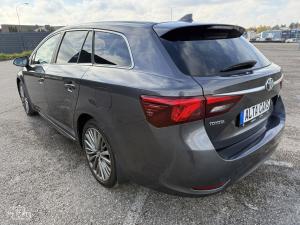 Pelēks Toyota Avensis 2016 Viļņa, ar dzinēja tilpumu 1.80 L un nobraukumu 201 tūkst. km par 10750 €, foto 7 vietnē AUTOMOTO.COM.LV