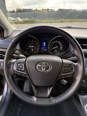 Pelēks Toyota Avensis 2016 Viļņa, ar dzinēja tilpumu 1.80 L un nobraukumu 201 tūkst. km par 10750 €, foto 26 vietnē AUTOMOTO.COM.LV