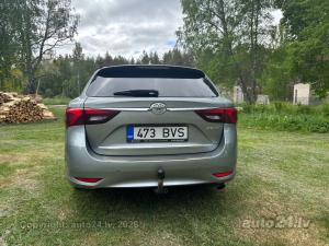 Pelēks Toyota Avensis 2017 Tallina, ar dzinēja tilpumu 1.80 L un nobraukumu 206 tūkst. km par 10900 €, foto 5 vietnē AUTOMOTO.COM.LV