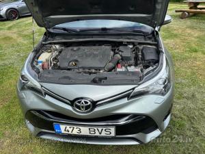 Pelēks Toyota Avensis 2017 Tallina, ar dzinēja tilpumu 1.80 L un nobraukumu 206 tūkst. km par 10900 €, foto 14 vietnē AUTOMOTO.COM.LV