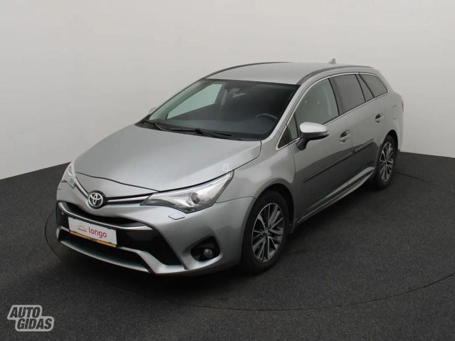 Pelēks Toyota Avensis 2017 Viļņa, ar dzinēja tilpumu 1.80 L un nobraukumu 135 tūkst. km par 13199 €, foto 1 vietnē AUTOMOTO.COM.LV
