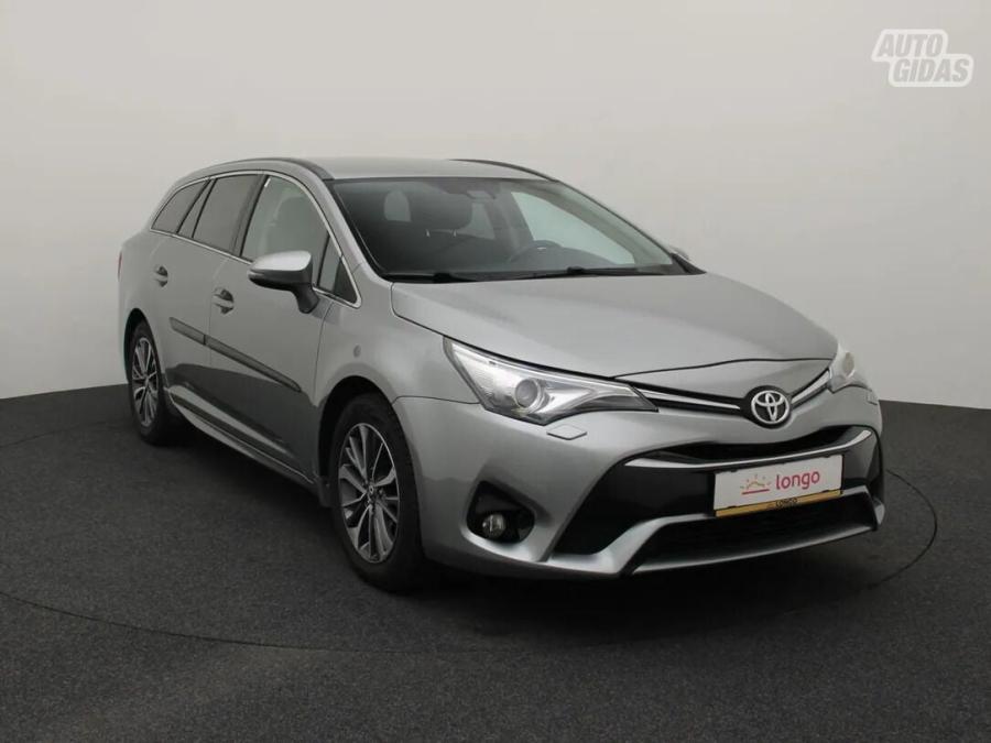 Pelēks Toyota Avensis 2017 Viļņa, ar dzinēja tilpumu 1.80 L un nobraukumu 135 tūkst. km par 13199 €, foto 11 vietnē AUTOMOTO.COM.LV