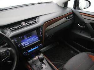 Pelēks Toyota Avensis 2017 Viļņa, ar dzinēja tilpumu 1.80 L un nobraukumu 135 tūkst. km par 13199 €, foto 22 vietnē AUTOMOTO.COM.LV